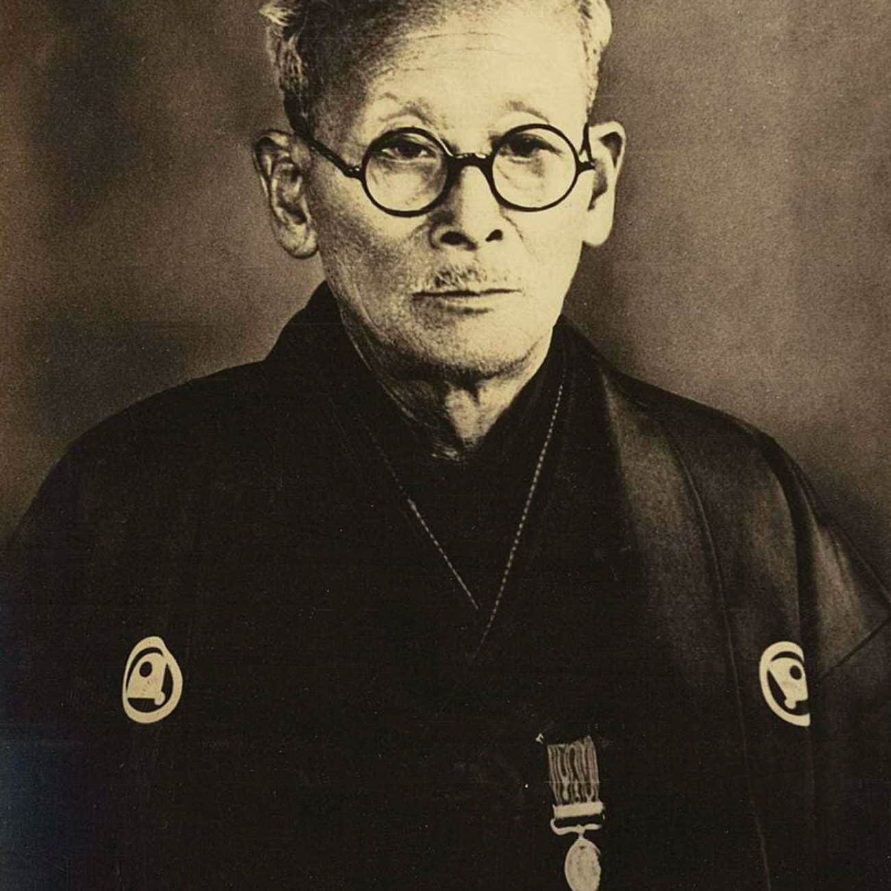 About Us - Moririn sewing thread